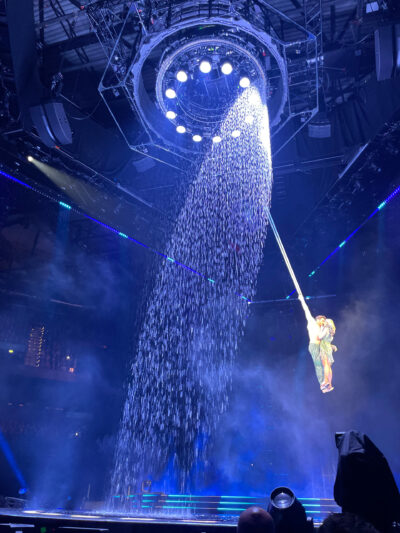 HÉLÈNE FISCHER - Rideau d'Eau Pixel Fall 360° - Tournée - Crystal
